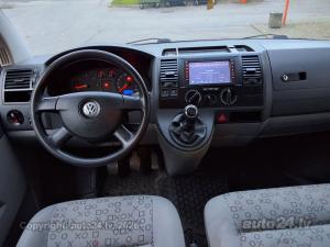 Grey Volkswagen Caravelle 2008 in Tallinn, with an engine capacity of 2.50 L and mileage of 350 thousand km for 7900 €, photo 6 on AUTOMOTO.COM.LV