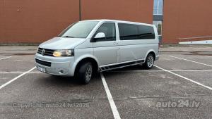 Pelēks Volkswagen Caravelle 2010 Tallina, ar dzinēja tilpumu 2.00 L un nobraukumu 291 tūkst. km par 8000 €, foto  vietnē AUTOMOTO.COM.LV