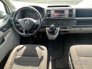 Grey Volkswagen Caravelle 2016 in Tallinn, with an engine capacity of 2.00 L and mileage of 130 thousand km for 17900 €, photo 6 on AUTOMOTO.COM.LV