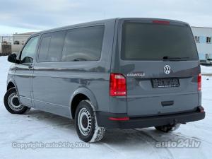 Grey Volkswagen Caravelle 2019 in Tartu, with an engine capacity of 2.00 L and mileage of 169 thousand km for 21999 €, photo 2 on AUTOMOTO.COM.LV
