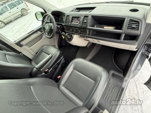 Grey Volkswagen Caravelle 2019 in Tartu, with an engine capacity of 2.00 L and mileage of 169 thousand km for 21999 €, photo 16 on AUTOMOTO.COM.LV