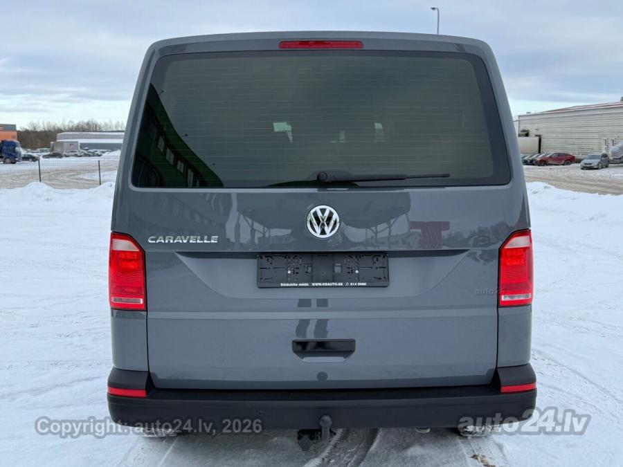 Grey Volkswagen Caravelle 2019 in Tartu, with an engine capacity of 2.00 L and mileage of 169 thousand km for 21999 €, photo 28 on AUTOMOTO.COM.LV