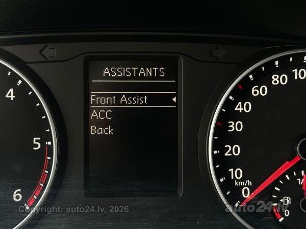 Pelēks Volkswagen Caravelle 2019 Tartu, ar dzinēja tilpumu 2.00 L un nobraukumu 197 tūkst. km par 28750 €, foto 8 vietnē AUTOMOTO.COM.LV