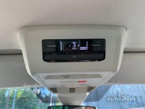 Pelēks Volkswagen Caravelle 2021 Tallina, ar dzinēja tilpumu 2.00 L un nobraukumu 179 tūkst. km par 36999 €, foto 10 vietnē AUTOMOTO.COM.LV