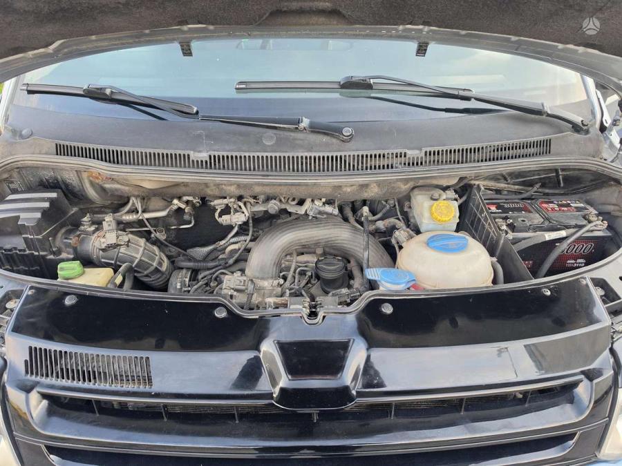 Volkswagen Caravelle 2011 Šauļi, ar dzinēja tilpumu 2.00 L un nobraukumu 351 tūkst. km par 9500 €, foto 16 vietnē AUTOMOTO.COM.LV