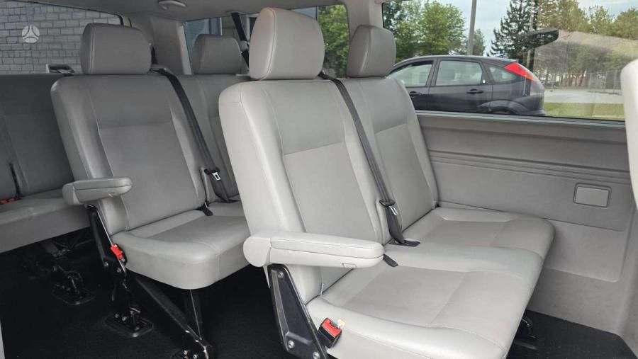 Volkswagen Caravelle 2015 Šauļi, ar dzinēja tilpumu 1.99 L un nobraukumu 189 tūkst. km par 11950 €, foto 22 vietnē AUTOMOTO.COM.LV