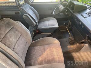 Volkswagen Caravelle 1986 Rīga, ar dzinēja tilpumu 2.10 L un nobraukumu 233 tūkst. km par 7000 €, foto 12 vietnē AUTOMOTO.COM.LV