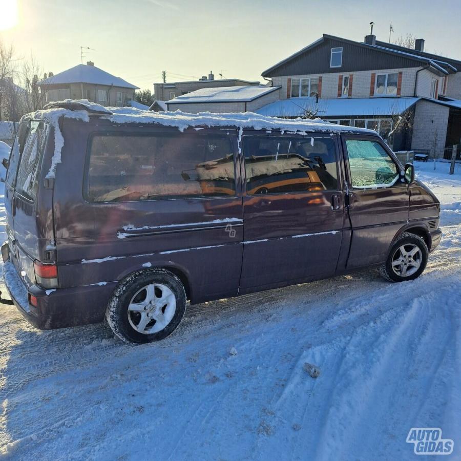 Volkswagen Caravelle 1993 in Alytus, with an engine capacity of 2.50 L and mileage of 430 thousand km for 1999 €, photo 3 on AUTOMOTO.COM.LV