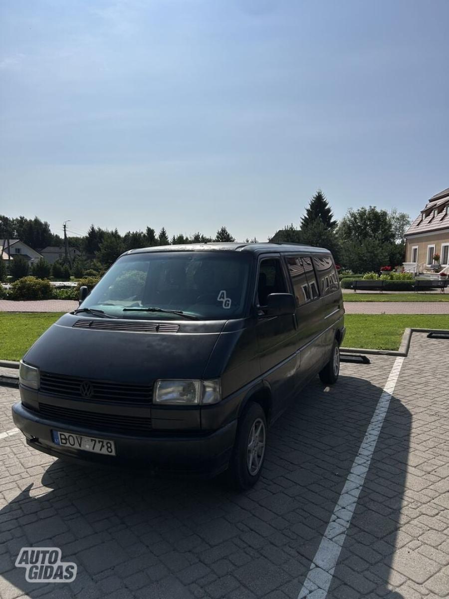 Volkswagen Caravelle 1993 in Kelme, with an engine capacity of 2.40 L and mileage of 282 thousand km for 2999 €, photo 1 on AUTOMOTO.COM.LV