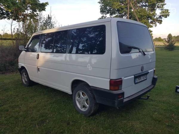 Volkswagen Caravelle 1994 Panevēža, ar dzinēja tilpumu 2.50 L un nobraukumu 328 tūkst. km par 1600 €, foto 5 vietnē AUTOMOTO.COM.LV