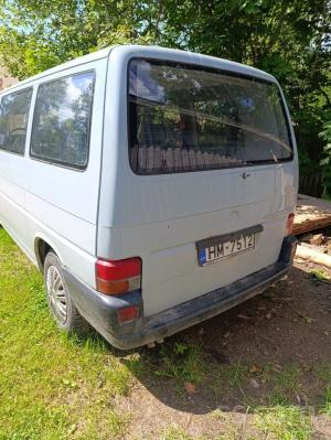 Volkswagen Caravelle 1996 in Cesis, with an engine capacity of 2.00 L and mileage of 260 thousand km for 1550 €, photo 5 on AUTOMOTO.COM.LV