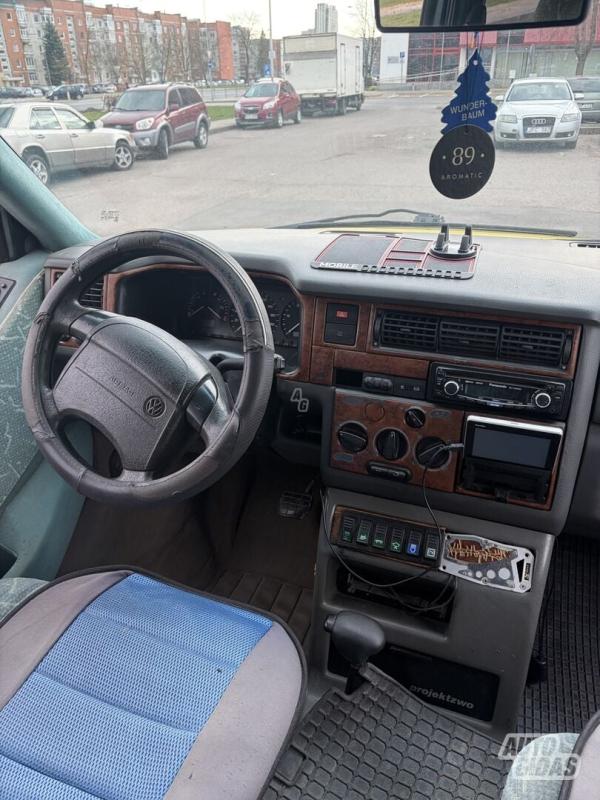 Volkswagen Caravelle 1998 Klaipėda, ar dzinēja tilpumu 2.50 L un nobraukumu 807 tūkst. km par 2000 €, foto 7 vietnē AUTOMOTO.COM.LV