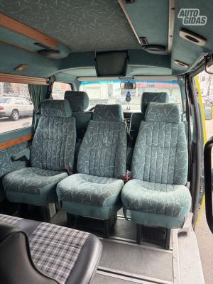 Volkswagen Caravelle 1998 Klaipėda, ar dzinēja tilpumu 2.50 L un nobraukumu 807 tūkst. km par 2300 €, foto 9 vietnē AUTOMOTO.COM.LV