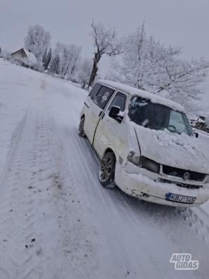 Volkswagen Caravelle 2000 in Vilnius, with an engine capacity of 2.50 L and mileage of 400 thousand km for 1500 €, photo 2 on AUTOMOTO.COM.LV