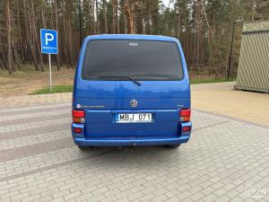 Volkswagen Caravelle 2000 Klaipėda, ar dzinēja tilpumu 2.50 L un nobraukumu 290 tūkst. km par 9500 €, foto 5 vietnē AUTOMOTO.COM.LV