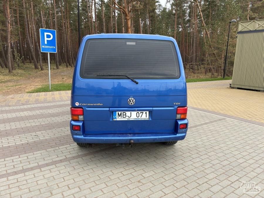 Volkswagen Caravelle 2000 Klaipėda, ar dzinēja tilpumu 2.50 L un nobraukumu 290 tūkst. km par 9500 €, foto 5 vietnē AUTOMOTO.COM.LV