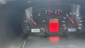 Volkswagen Caravelle 2000 Klaipėda, ar dzinēja tilpumu 2.50 L un nobraukumu 290 tūkst. km par 9500 €, foto 23 vietnē AUTOMOTO.COM.LV