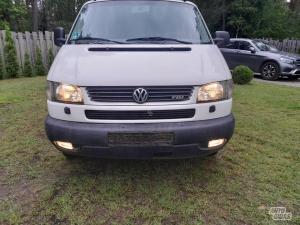 Volkswagen Caravelle 2001 in Druskininkai, with an engine capacity of 2.50 L and mileage of 242 thousand km for 5900 €, photo 1 on AUTOMOTO.COM.LV
