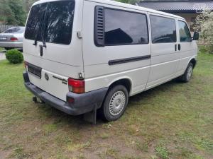 Volkswagen Caravelle 2001 in Druskininkai, with an engine capacity of 2.50 L and mileage of 242 thousand km for 5900 €, photo 4 on AUTOMOTO.COM.LV