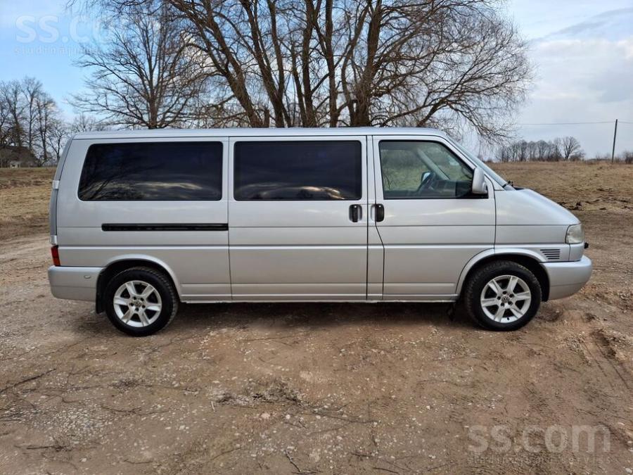Volkswagen Caravelle 2002 Tukums, ar dzinēja tilpumu 2.50 L un nobraukumu 459 tūkst. km par 5900 €, foto 5 vietnē AUTOMOTO.COM.LV