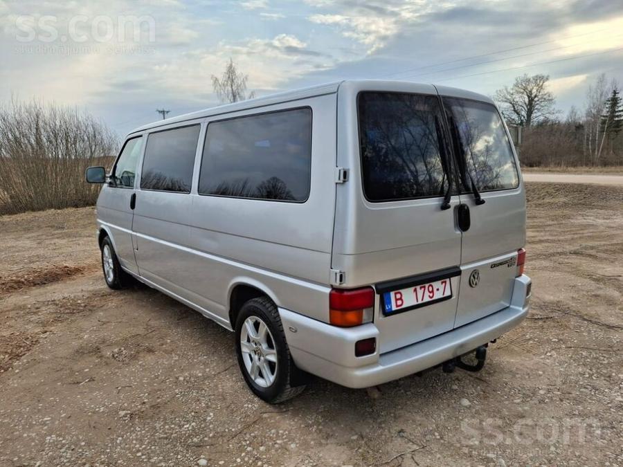 Volkswagen Caravelle 2002 Tukums, ar dzinēja tilpumu 2.50 L un nobraukumu 459 tūkst. km par 5900 €, foto 7 vietnē AUTOMOTO.COM.LV
