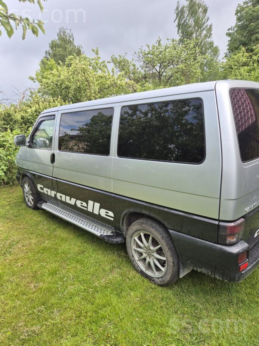 Volkswagen Caravelle 2002 in Jekabpils, with an engine capacity of 2.50 L and mileage of 436 thousand km for 6000 €, photo 1 on AUTOMOTO.COM.LV