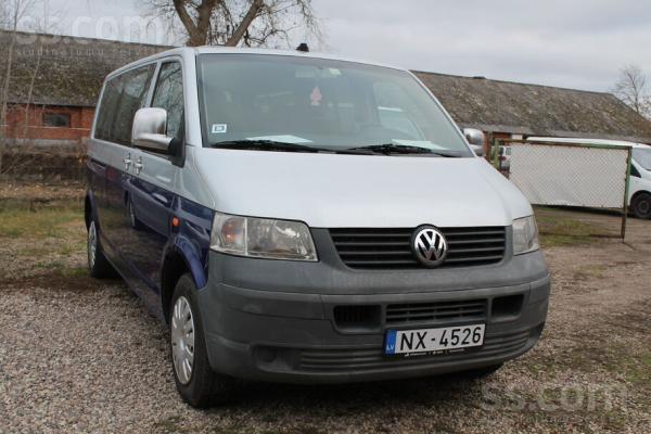 Volkswagen Caravelle 2004 in Daugavpils, with an engine capacity of 2.50 L and mileage of 226 thousand km for 4750 €, photo 2 on AUTOMOTO.COM.LV