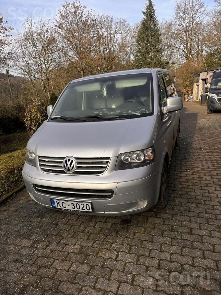 Volkswagen Caravelle 2006 in Daugavpils, with an engine capacity of 2.50 L and mileage of 421 thousand km for 5700 €, photo 1 on AUTOMOTO.COM.LV