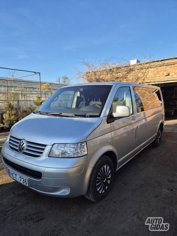 Volkswagen Caravelle 2006 Joniškis, ar dzinēja tilpumu 2.50 L un nobraukumu 273 tūkst. km par 4500 €, foto 3 vietnē AUTOMOTO.COM.LV