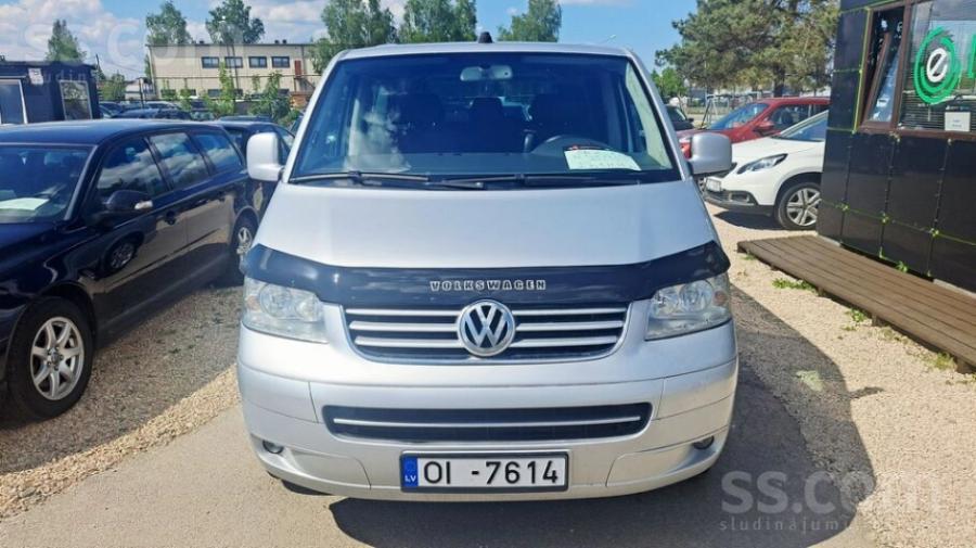 Volkswagen Caravelle 2006 Rīga, ar dzinēja tilpumu 2.50 L un nobraukumu 516 tūkst. km par 5900 €, foto 3 vietnē AUTOMOTO.COM.LV