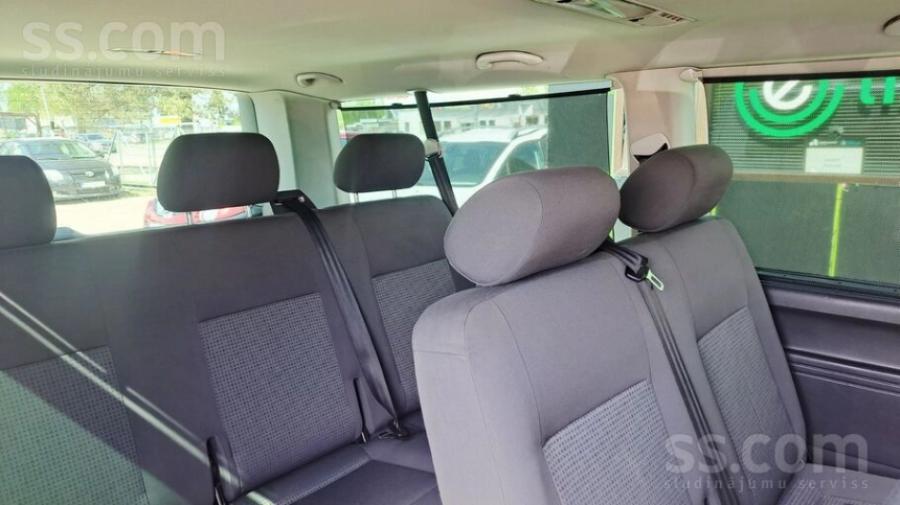Volkswagen Caravelle 2006 Rīga, ar dzinēja tilpumu 2.50 L un nobraukumu 516 tūkst. km par 5900 €, foto 15 vietnē AUTOMOTO.COM.LV