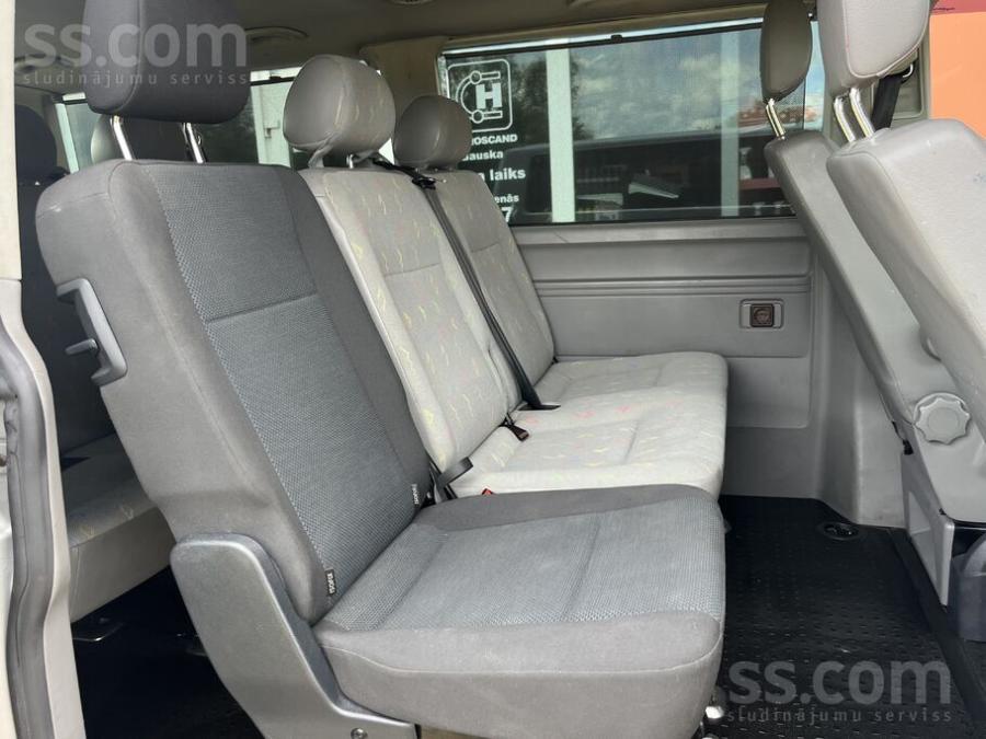 Volkswagen Caravelle 2008 Bauska, ar dzinēja tilpumu 2.50 L un nobraukumu 0 tūkst. km par 7500 €, foto 20 vietnē AUTOMOTO.COM.LV