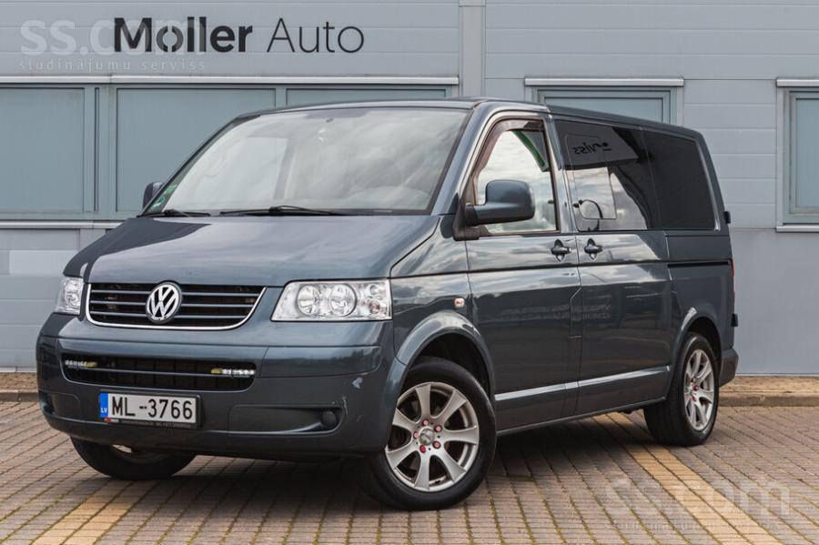 Volkswagen Caravelle 2009 in Ventspils, with an engine capacity of 2.50 L and mileage of 321 thousand km for 6000 €, photo 1 on AUTOMOTO.COM.LV