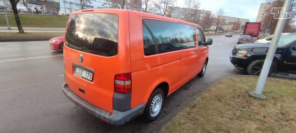 Volkswagen Caravelle 2009 Viļņa, ar dzinēja tilpumu 1.90 L un nobraukumu 280 tūkst. km par 4700 €, foto 3 vietnē AUTOMOTO.COM.LV