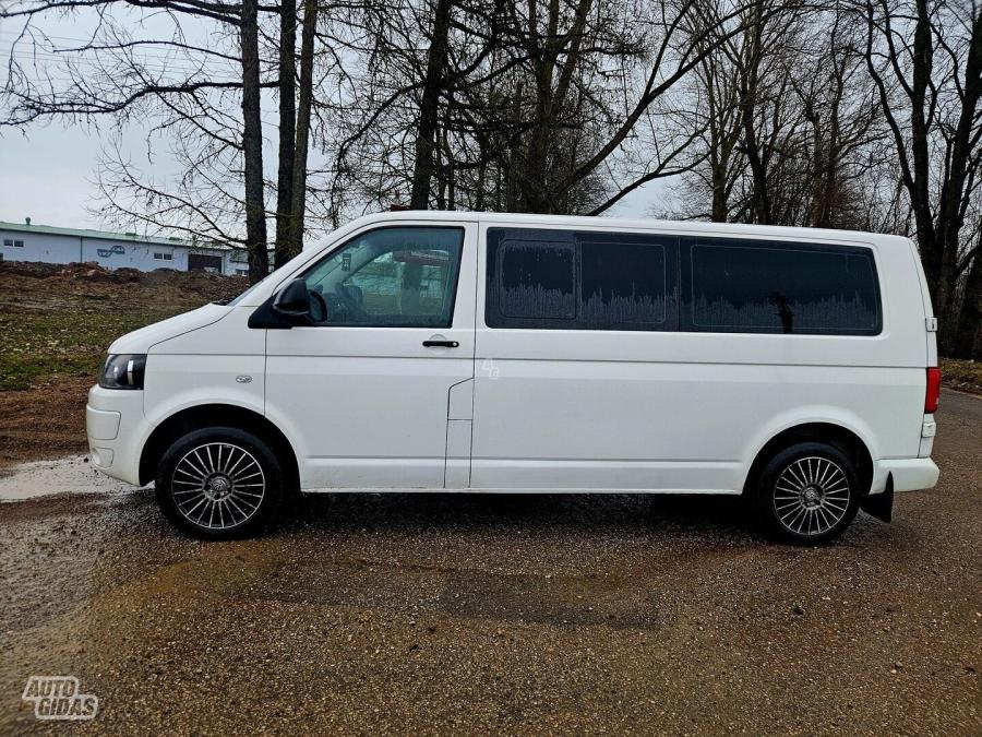 Volkswagen Caravelle 2010 Kaišiadorys, ar dzinēja tilpumu 2.00 L un nobraukumu 300 tūkst. km par 9000 €, foto 3 vietnē AUTOMOTO.COM.LV