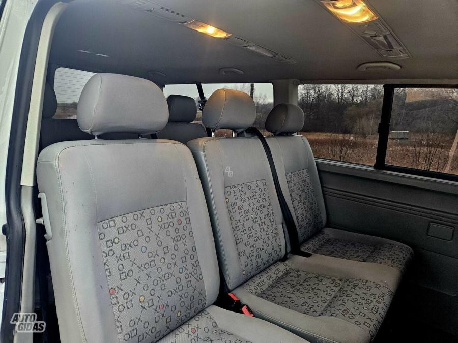 Volkswagen Caravelle 2010 Kaišiadorys, ar dzinēja tilpumu 2.00 L un nobraukumu 300 tūkst. km par 9000 €, foto 10 vietnē AUTOMOTO.COM.LV