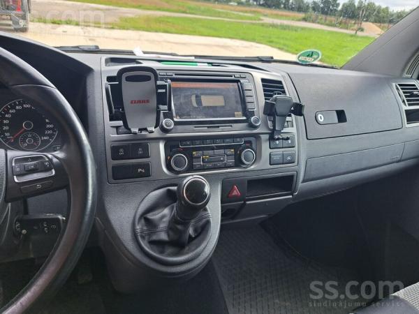 Volkswagen Caravelle 2014 Bauska, ar dzinēja tilpumu 2.00 L un nobraukumu 210 tūkst. km par 16600 €, foto 10 vietnē AUTOMOTO.COM.LV