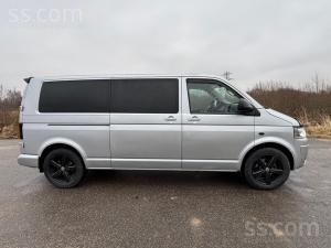 Volkswagen Caravelle 2014 Gulbene, ar dzinēja tilpumu 2.00 L un nobraukumu 317 tūkst. km par 12499 €, foto 4 vietnē AUTOMOTO.COM.LV