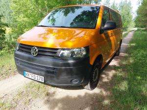 Volkswagen Caravelle 2014 in Marijampole, with an engine capacity of 2.00 L and mileage of 194 thousand km for 9999 €, photo 4 on AUTOMOTO.COM.LV