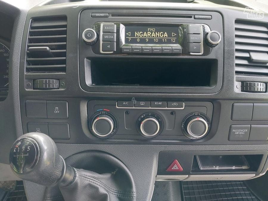 Volkswagen Caravelle 2014 in Marijampole, with an engine capacity of 2.00 L and mileage of 194 thousand km for 9999 €, photo 15 on AUTOMOTO.COM.LV