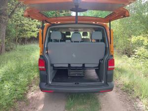 Volkswagen Caravelle 2014 in Marijampole, with an engine capacity of 2.00 L and mileage of 194 thousand km for 9999 €, photo 16 on AUTOMOTO.COM.LV