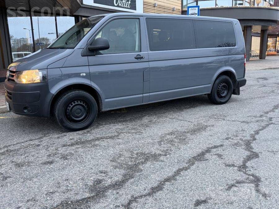 Volkswagen Caravelle 2014 Rīga, ar dzinēja tilpumu 2.00 L un nobraukumu 0 tūkst. km par 12700 €, foto 3 vietnē AUTOMOTO.COM.LV