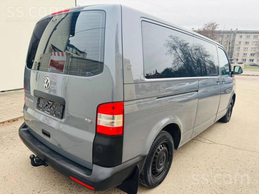 Volkswagen Caravelle 2014 Rīga, ar dzinēja tilpumu 2.00 L un nobraukumu 0 tūkst. km par 12700 €, foto 15 vietnē AUTOMOTO.COM.LV