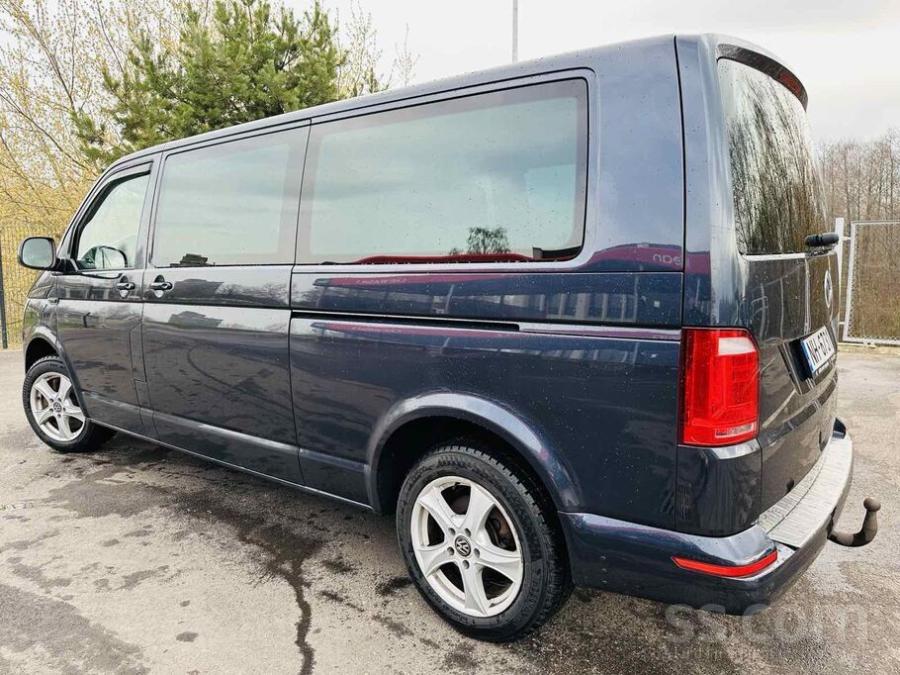 Volkswagen Caravelle 2015 Daugavpils, ar dzinēja tilpumu 2.00 L un nobraukumu 269 tūkst. km par 23500 €, foto 4 vietnē AUTOMOTO.COM.LV