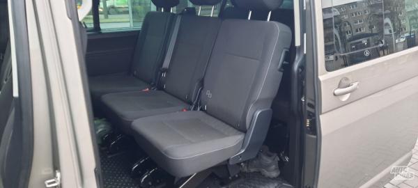 Volkswagen Caravelle 2016 Kauņa, ar dzinēja tilpumu 1.90 L un nobraukumu 280 tūkst. km par 20000 €, foto 6 vietnē AUTOMOTO.COM.LV
