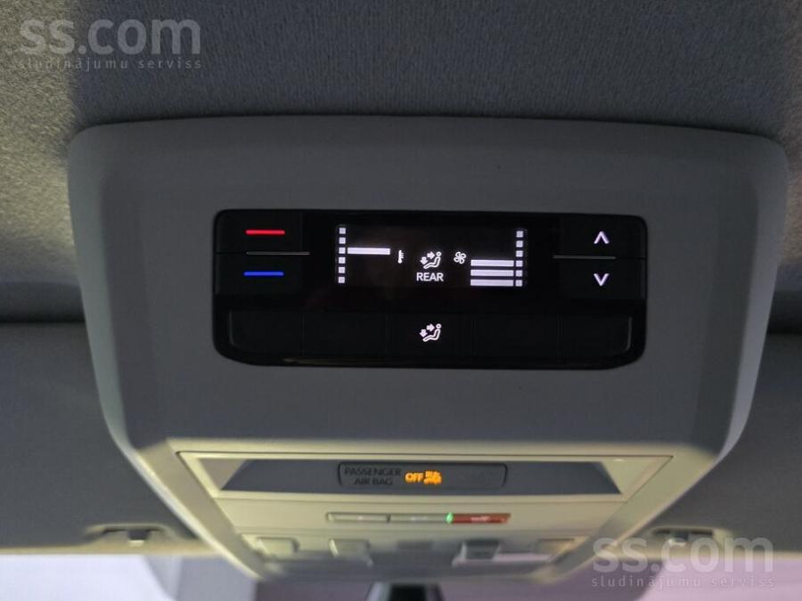 Volkswagen Caravelle 2020 in Riga, with an engine capacity of 2.00 L and mileage of 97 thousand km for 28995 €, photo 18 on AUTOMOTO.COM.LV