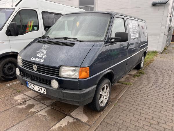Volkswagen Caravelle 1995 in Kaunas, with an engine capacity of 2.40 L and mileage of 320 thousand km for 1000 €, photo 1 on AUTOMOTO.COM.LV