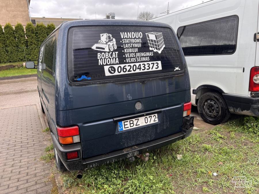 Volkswagen Caravelle 1995 Kauņa, ar dzinēja tilpumu 2.40 L un nobraukumu 320 tūkst. km par 1000 €, foto 4 vietnē AUTOMOTO.COM.LV