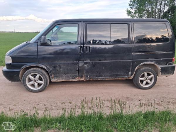 Volkswagen Caravelle 1997 Viļņa, ar dzinēja tilpumu 2.50 L un nobraukumu 532 tūkst. km par 3100 €, foto 2 vietnē AUTOMOTO.COM.LV