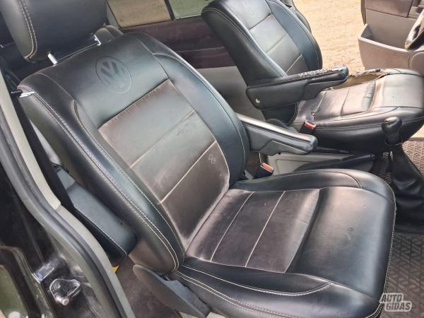 Volkswagen Caravelle 1997 Viļņa, ar dzinēja tilpumu 2.50 L un nobraukumu 532 tūkst. km par 3100 €, foto 7 vietnē AUTOMOTO.COM.LV